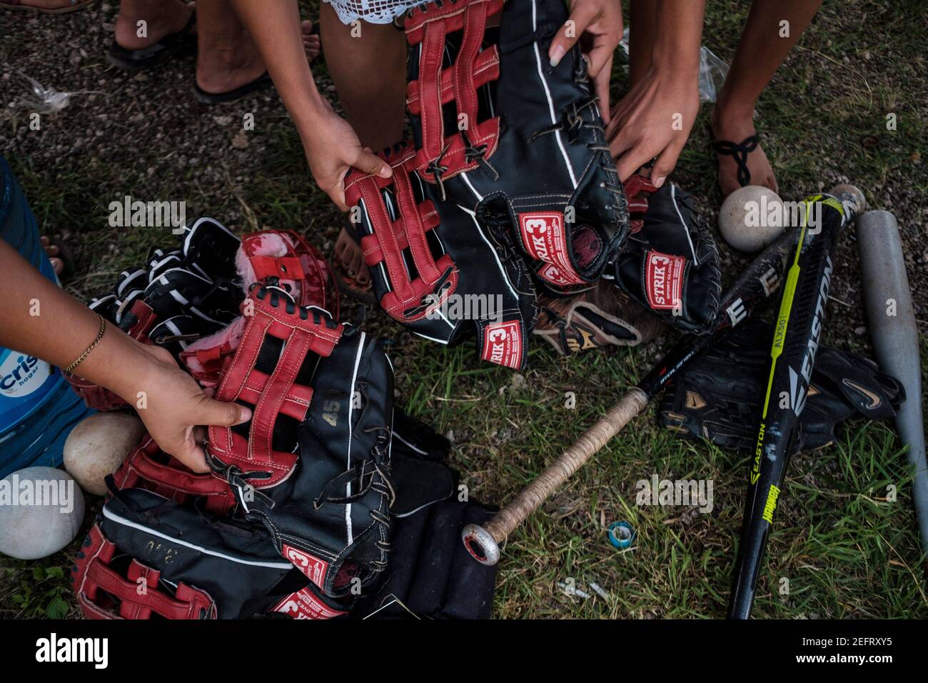 Non Exclusive: TULUM, MEXICO - FEBRUARY 16: A group of Mayan women from ...