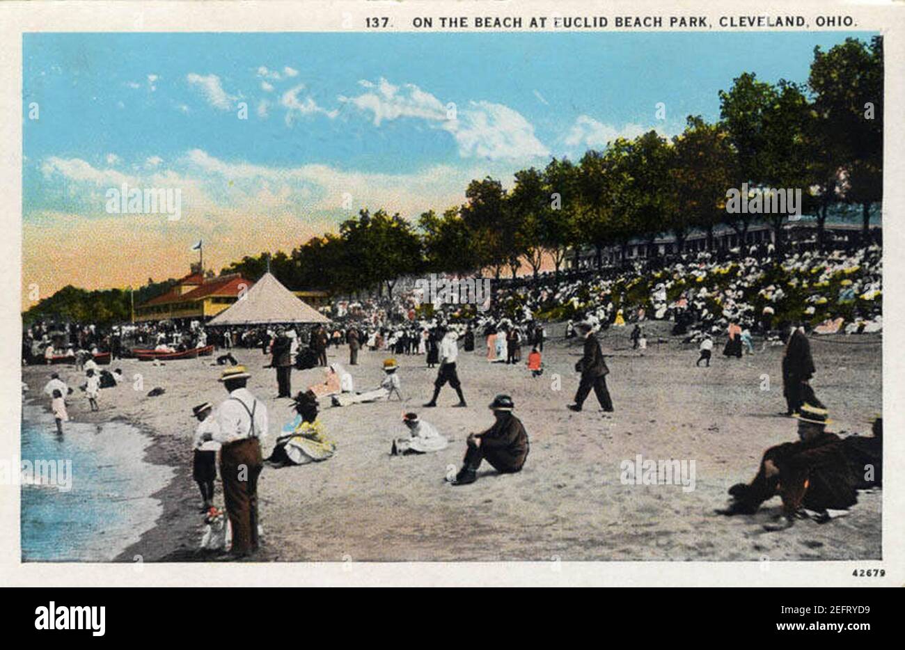 On the beach at Euclid Beach Park, Cleveland, Ohio Stock Photo - Alamy
