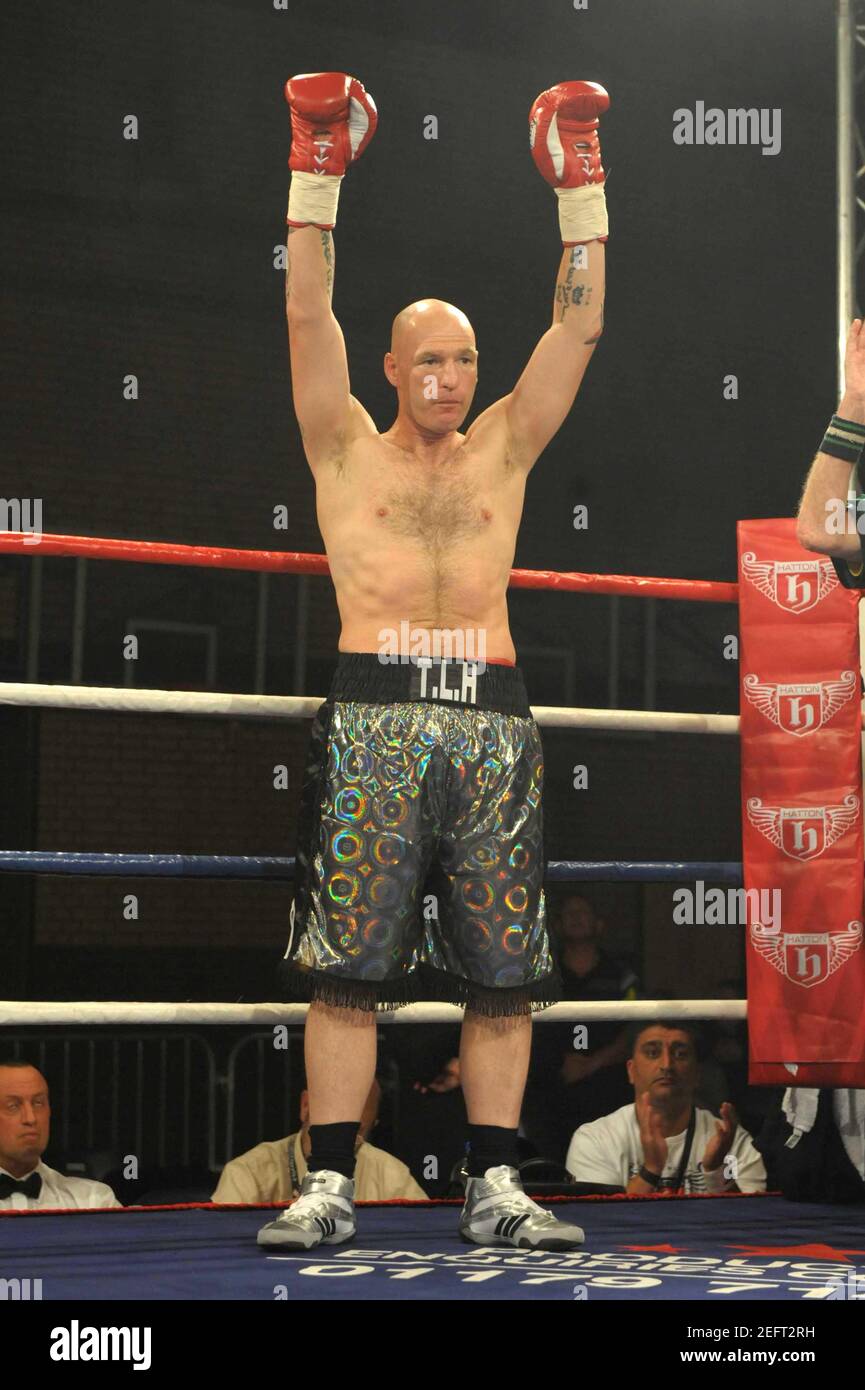Boxing oldham hi-res stock photography and images - Alamy