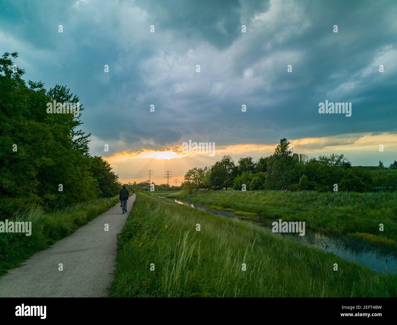 Beautiful path to river hi-res stock photography and images - Alamy