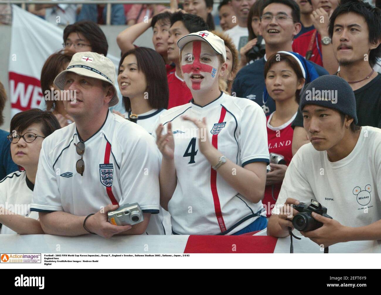 Sport football fifa world cup 2002 fans hi-res stock photography and ...