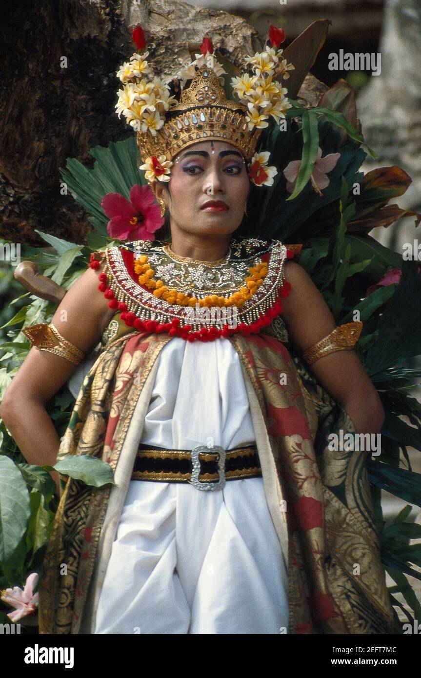 Indonesia bali batubulan barong dance show hi-res stock photography and ...