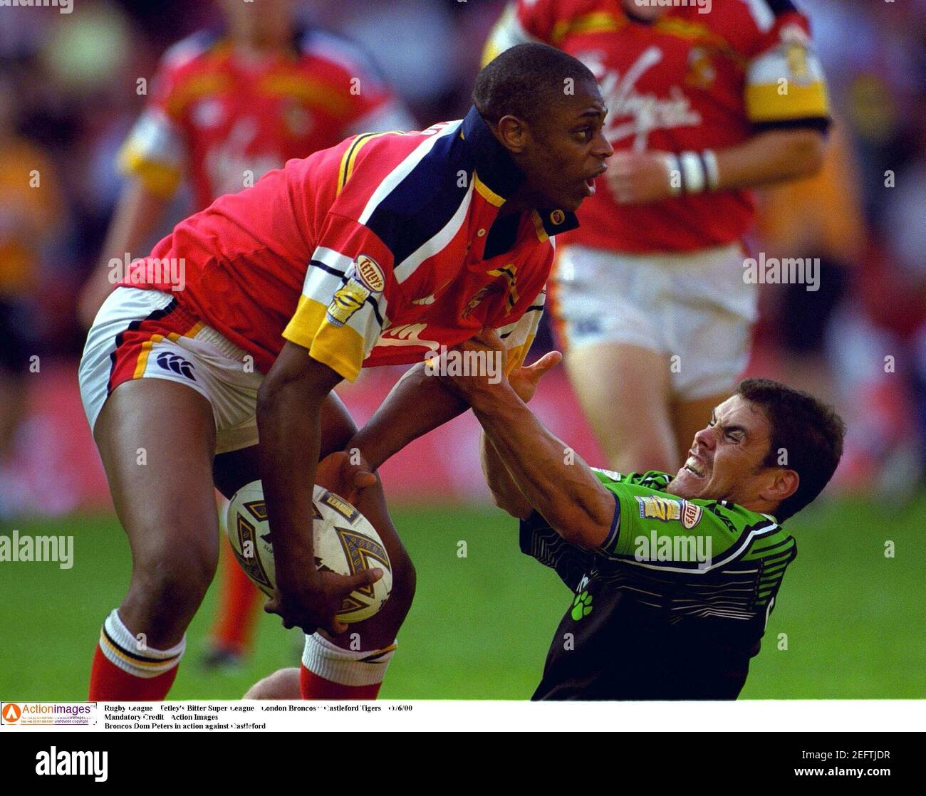 Tetley's bitter hi-res stock photography and images - Alamy