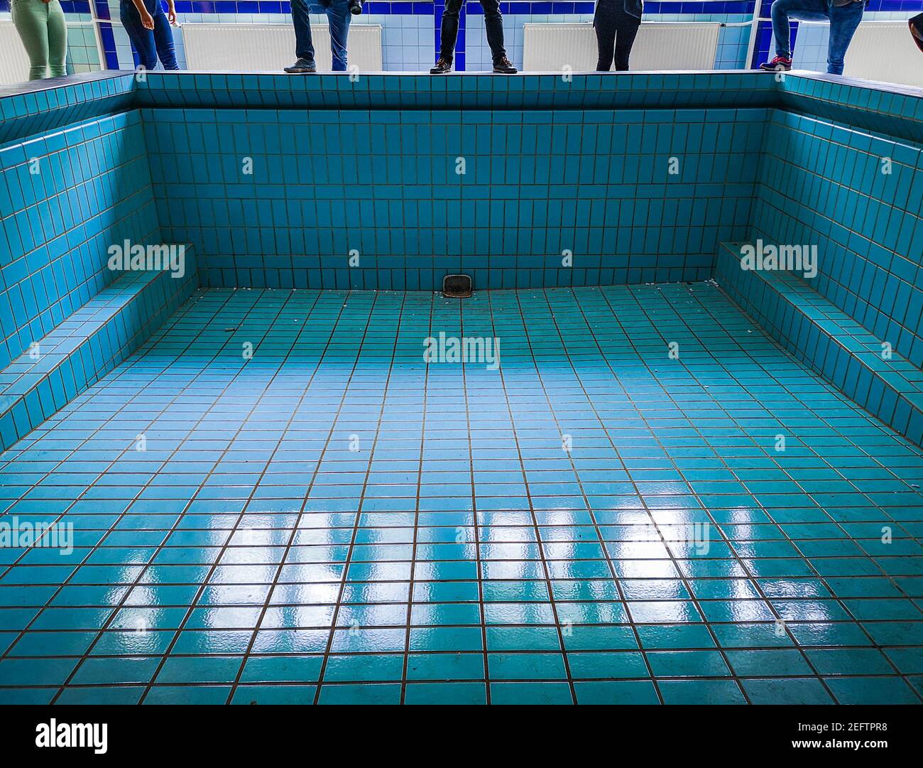 Old Deserted Swimming Pool High Resolution Stock Photography and Images ...