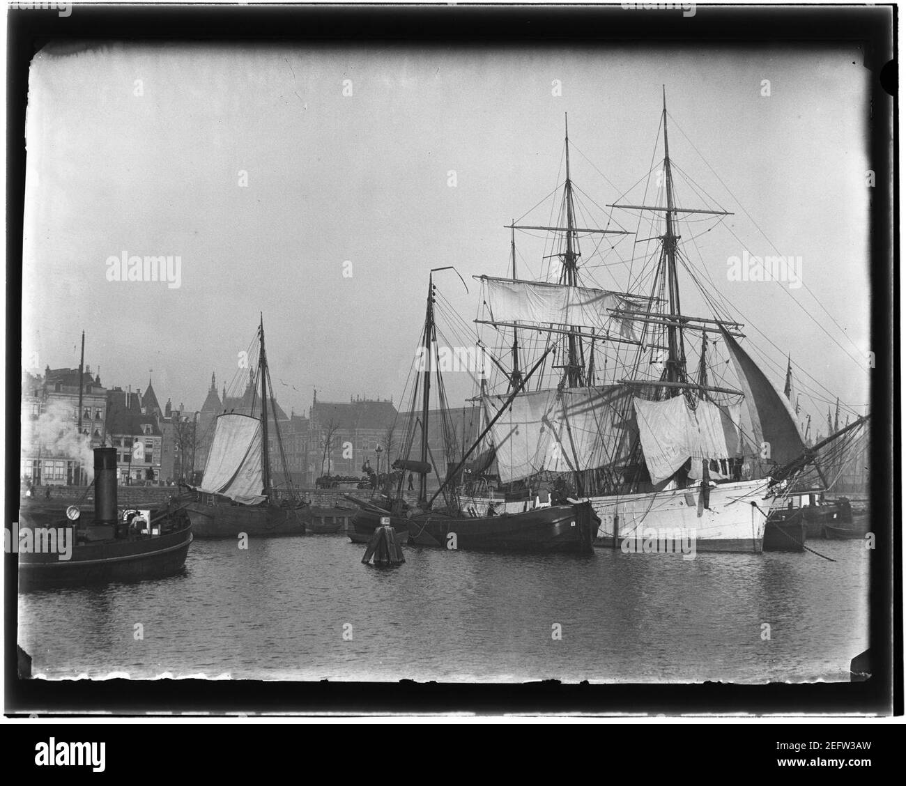 Oosterdok, foto 4 Jacob Olie (max res Stock Photo - Alamy