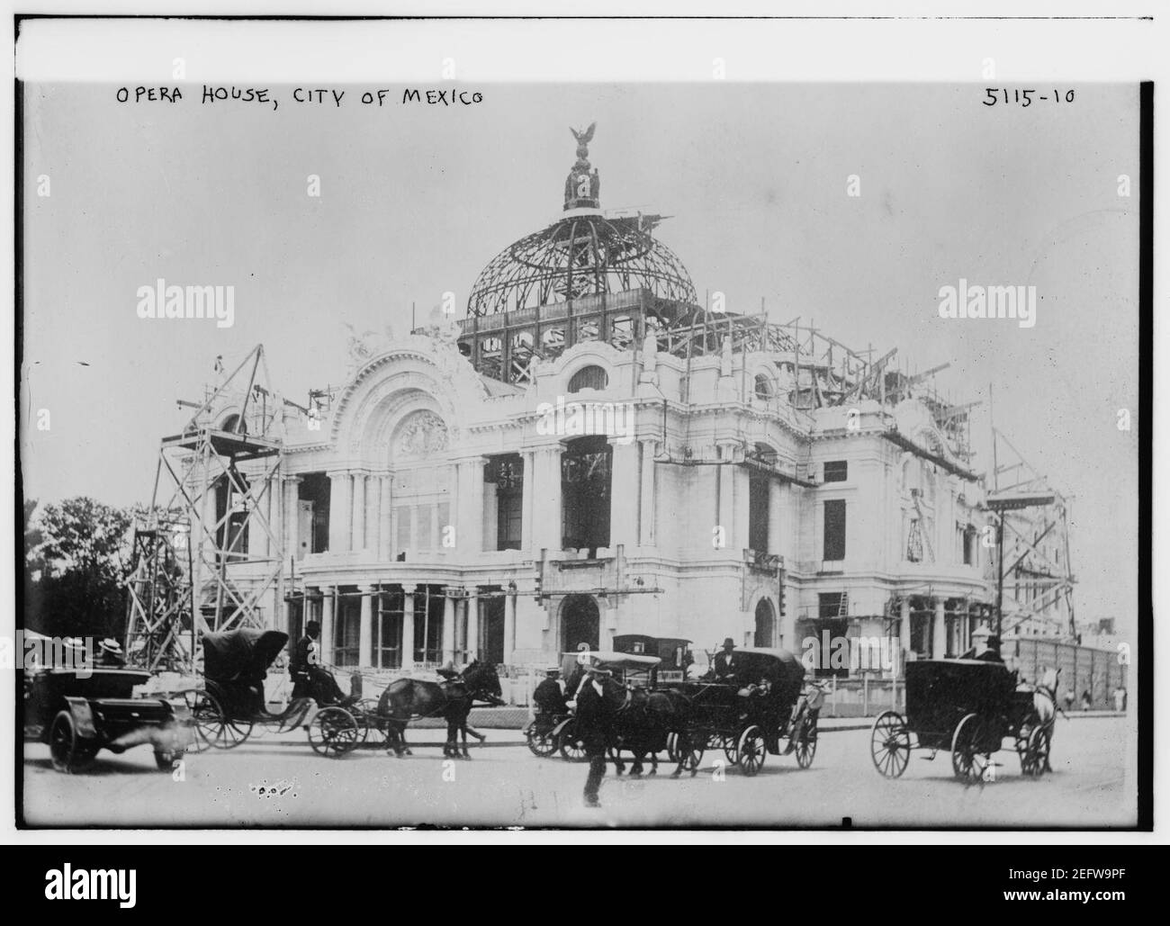 Mexico city opera Black and White Stock Photos & Images - Alamy