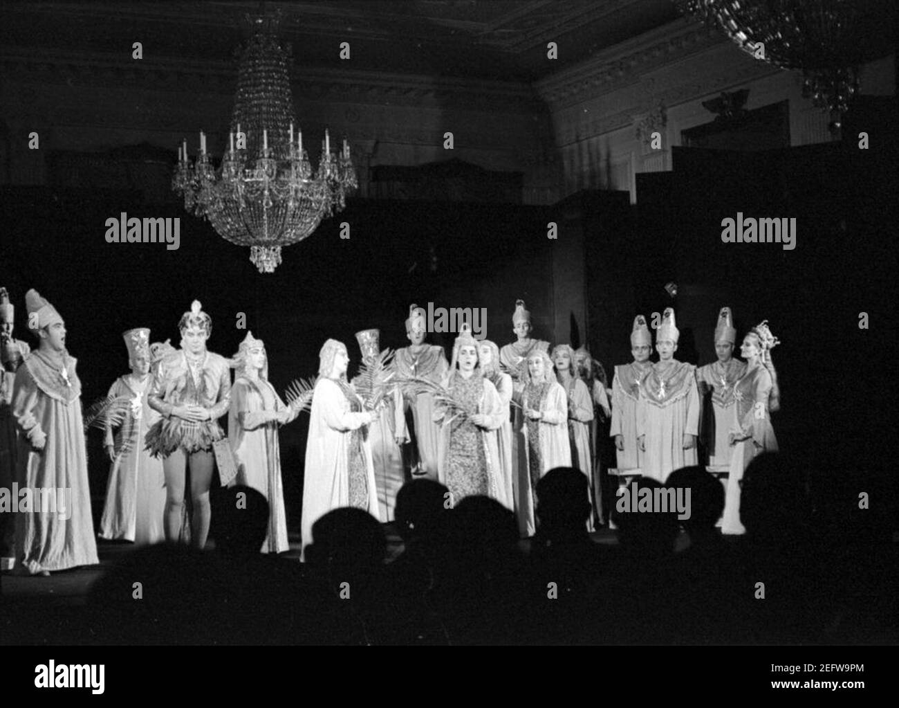 12 june 1963 Black and White Stock Photos & Images - Alamy