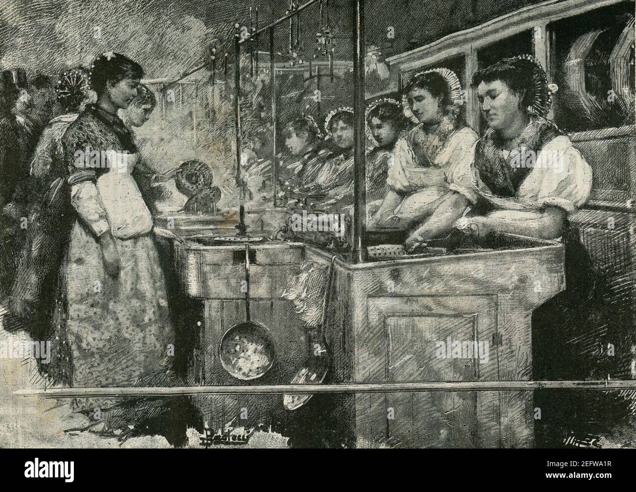 Operaie in una filanda Lombarda Stock Photo - Alamy