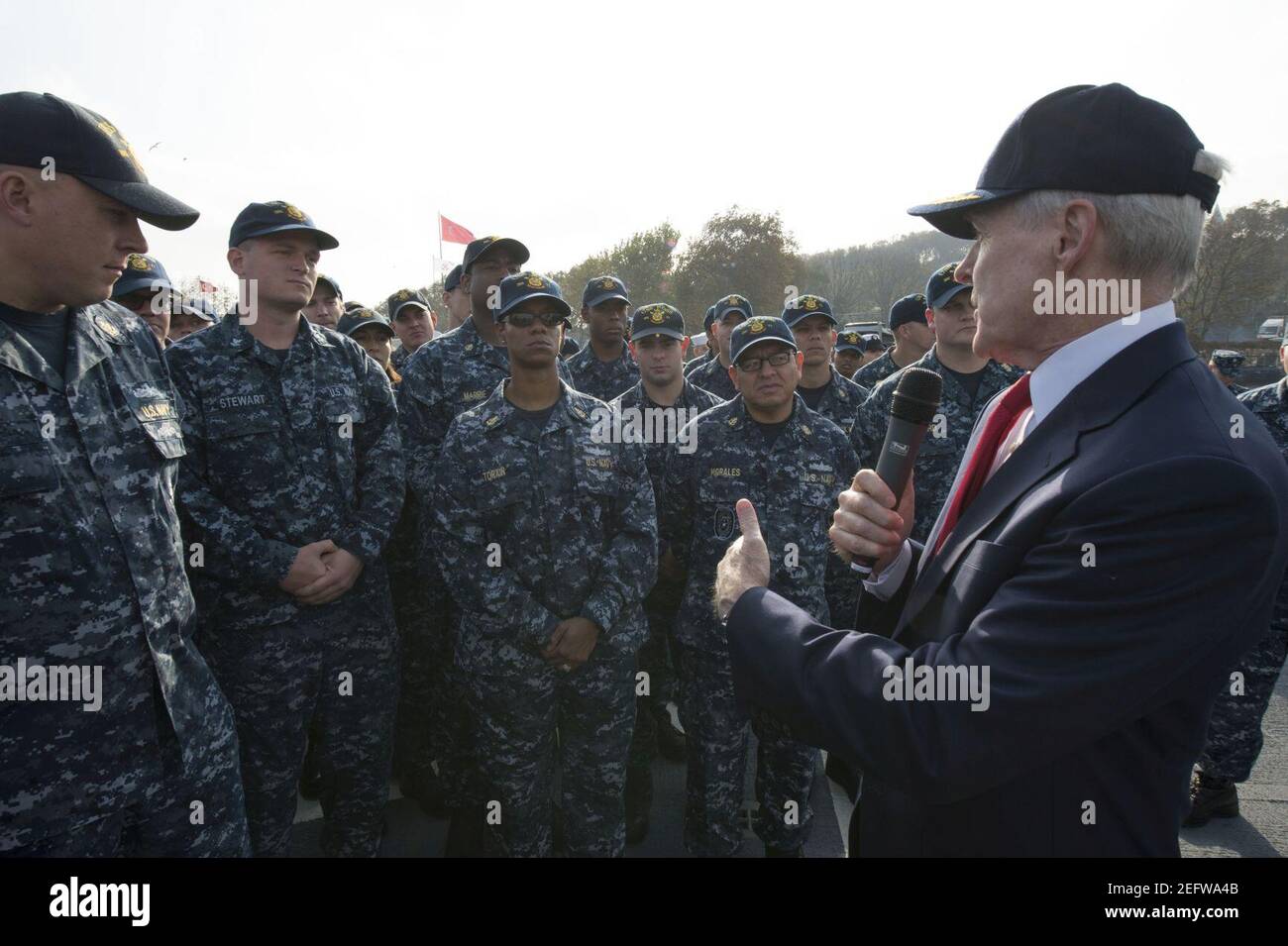 Operation Atlantic Resolve 141111 Stock Photo - Alamy