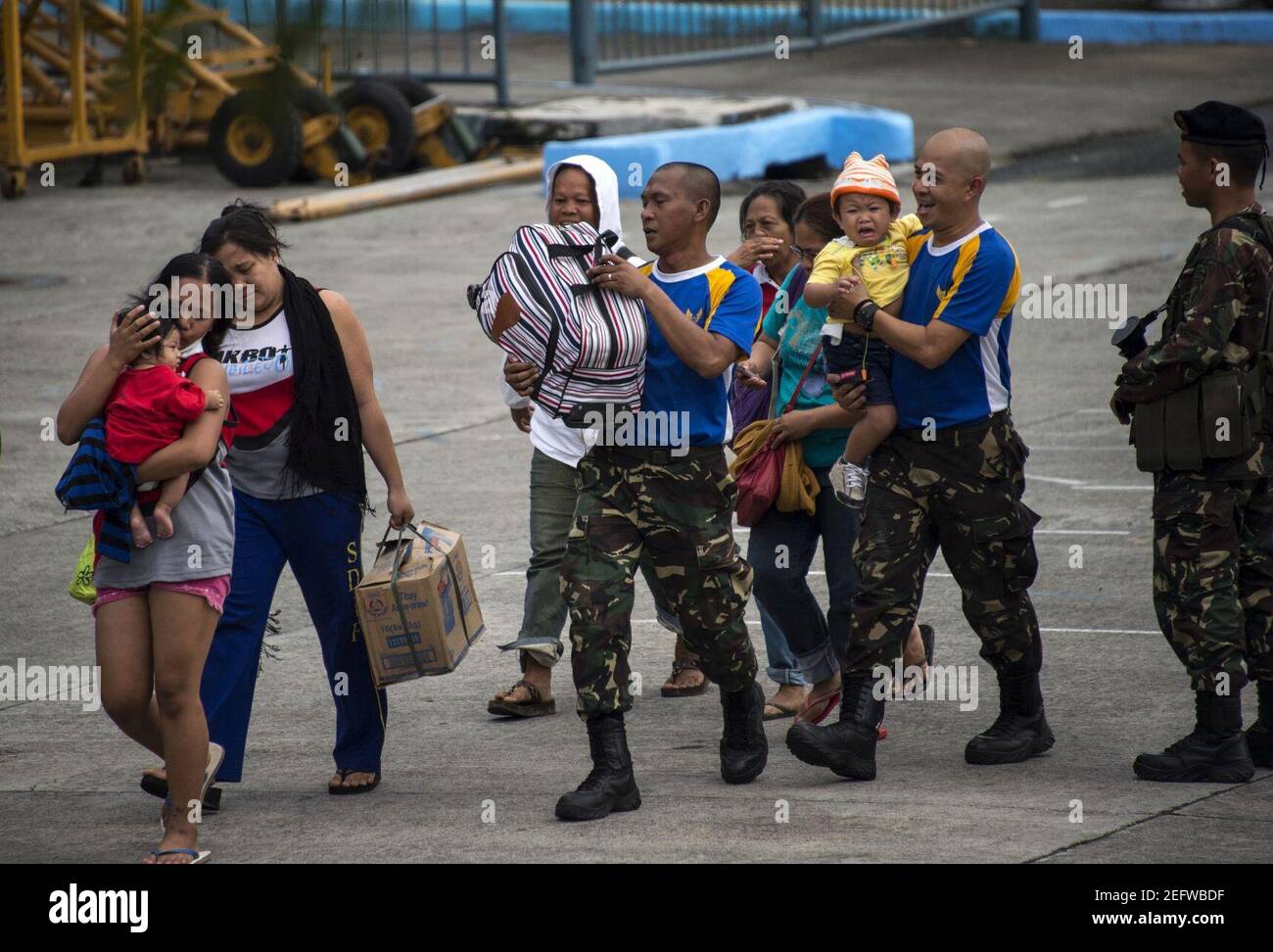 Operation Damayan, Typhoon Haiyan-Yolanda 131122 Stock Photo - Alamy