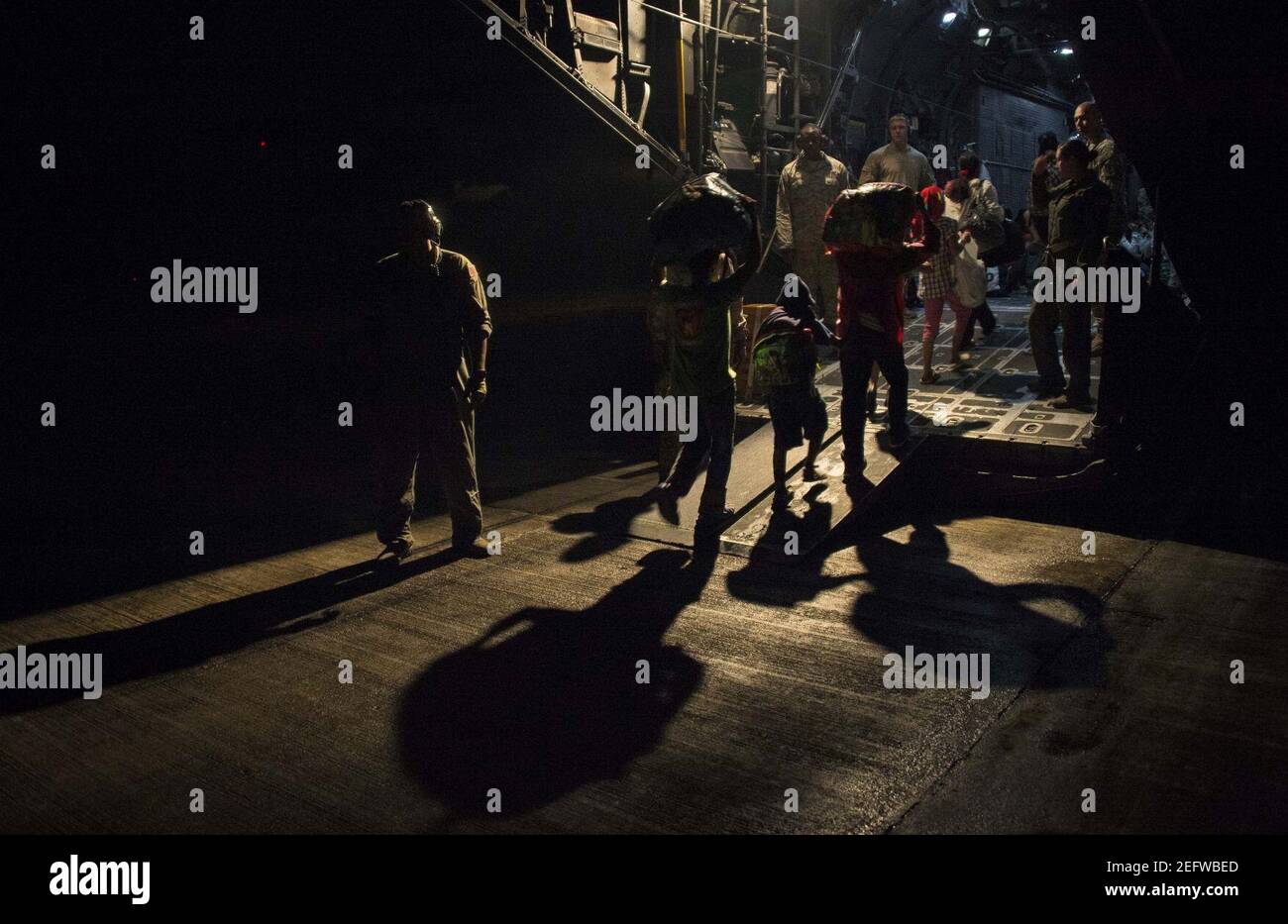Operation Damayan 131121 Stock Photo - Alamy