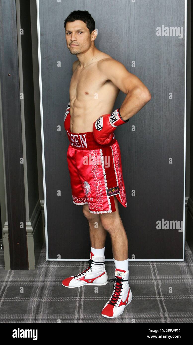 7ll hi-res stock photography and images - Alamy