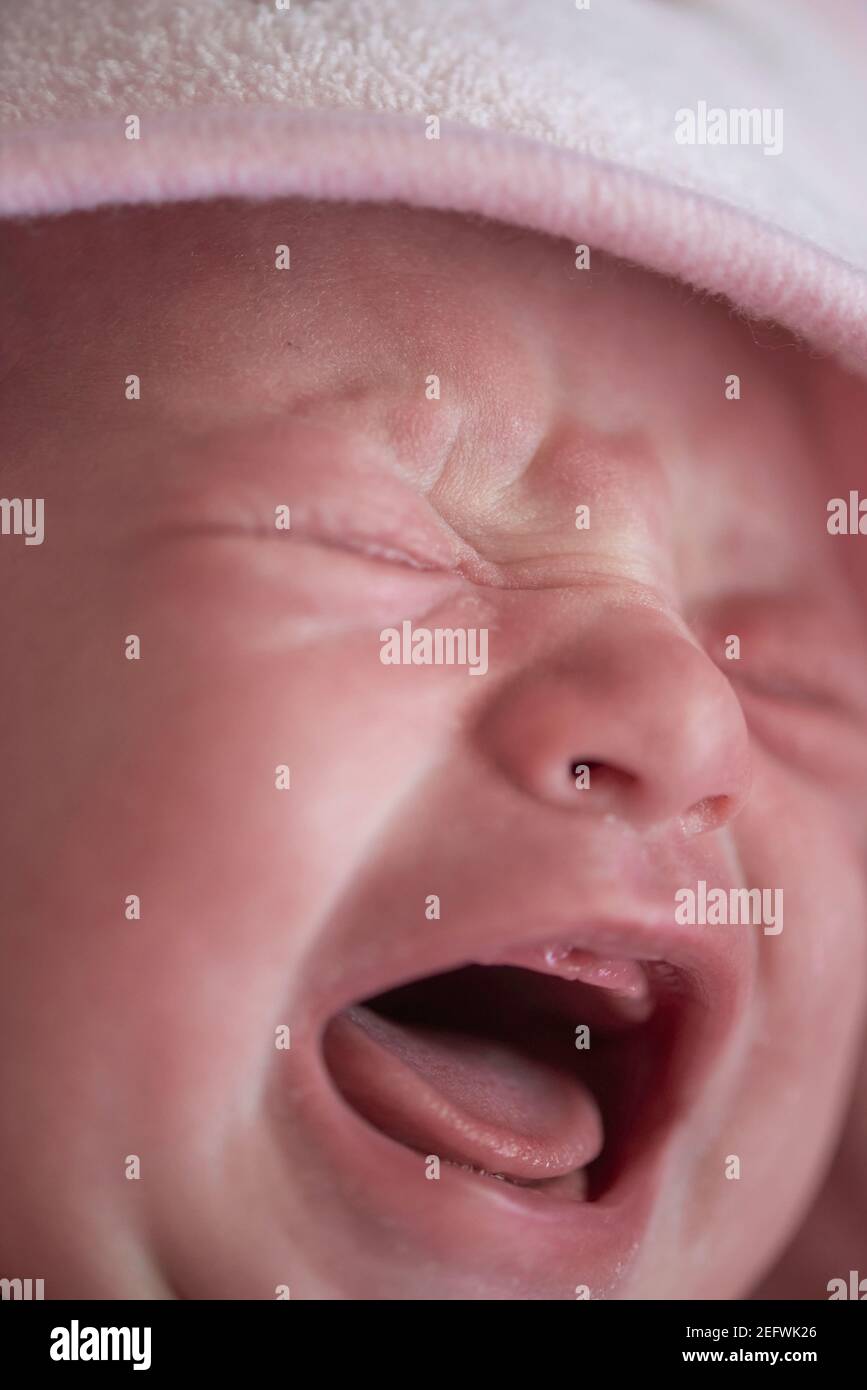 newborn baby crying and screaming Stock Photo - Alamy