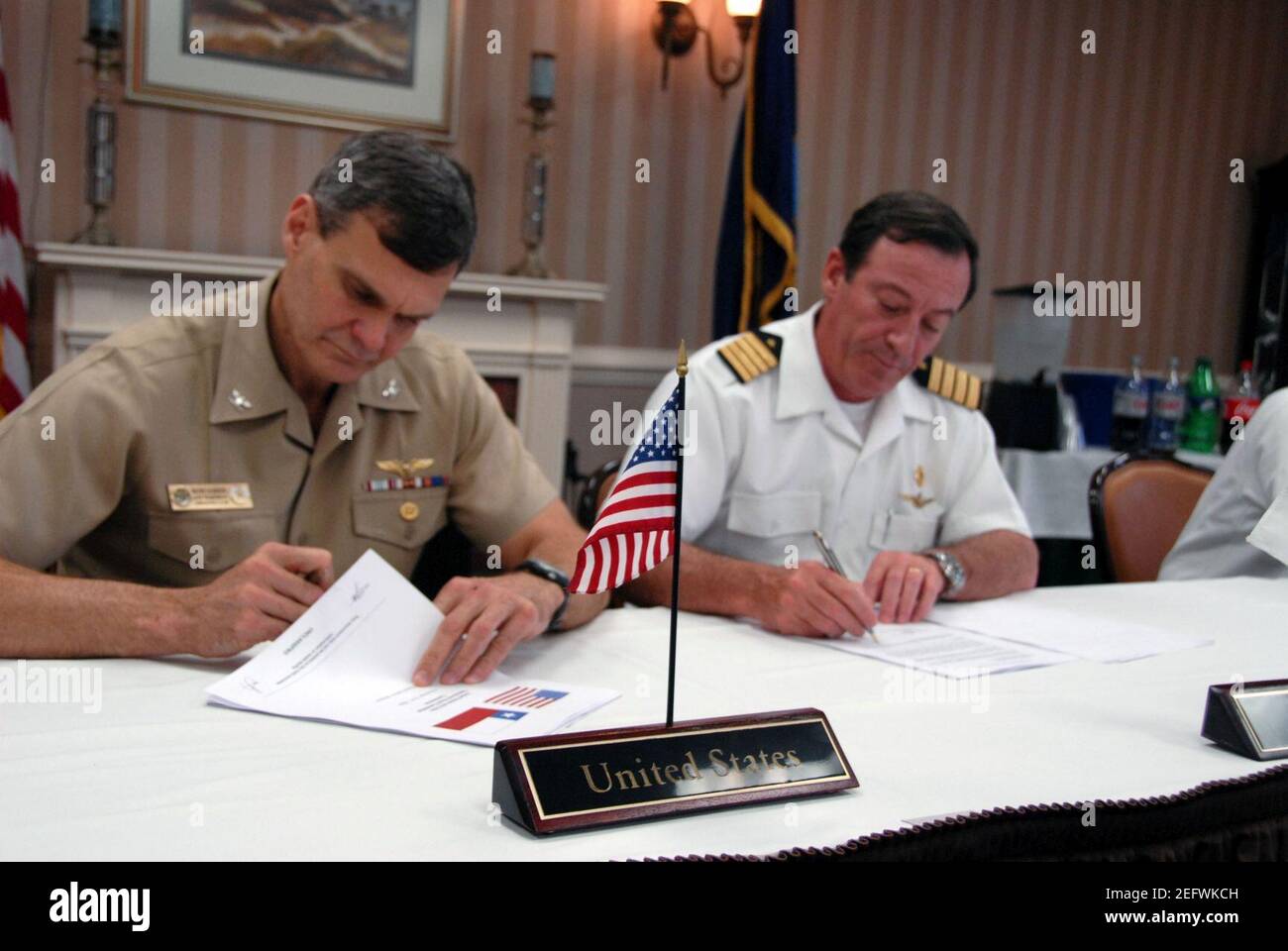 Naval meeting hi-res stock photography and images - Alamy