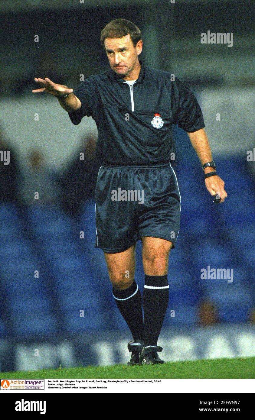 Referee steve lodge hi-res stock photography and images - Alamy