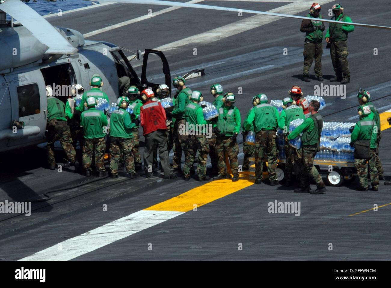 Operations aboard USS Ronald Reagan Stock Photo - Alamy Operations aboard USS Ronald Reagan Stock Photo - Alamy
