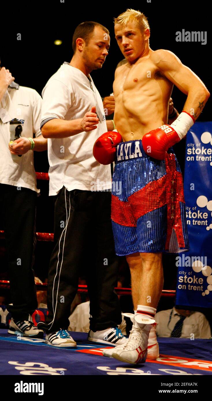 Julian mcgowan hi-res stock photography and images - Alamy