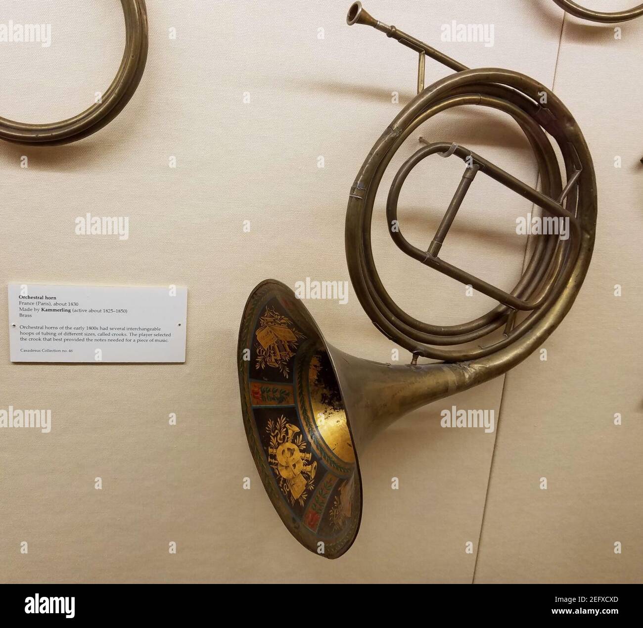 Orchestral horn hi-res stock photography and images - Alamy