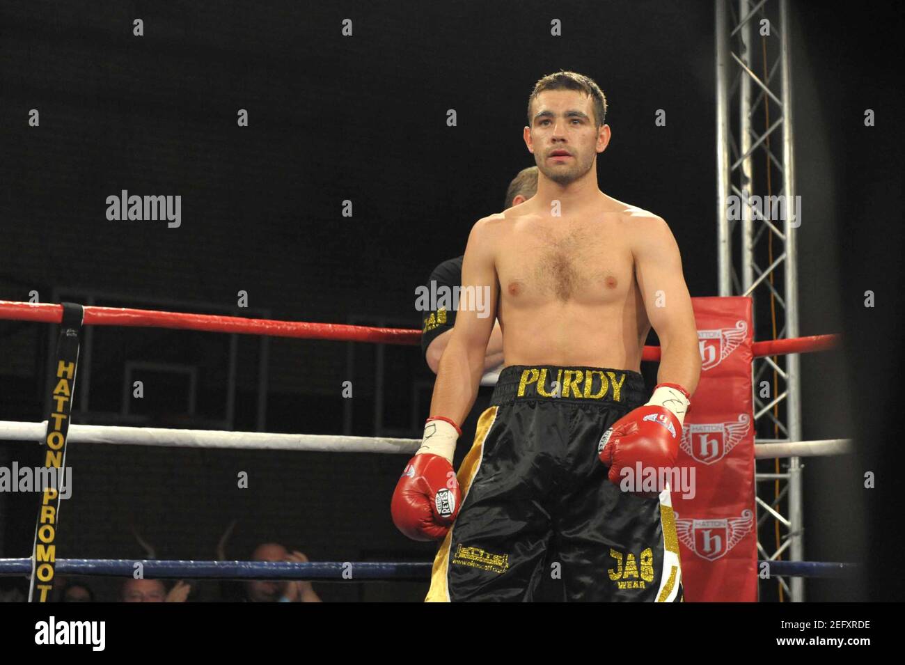 Boxing Oldham Action High Resolution Stock Photography and Images - Alamy