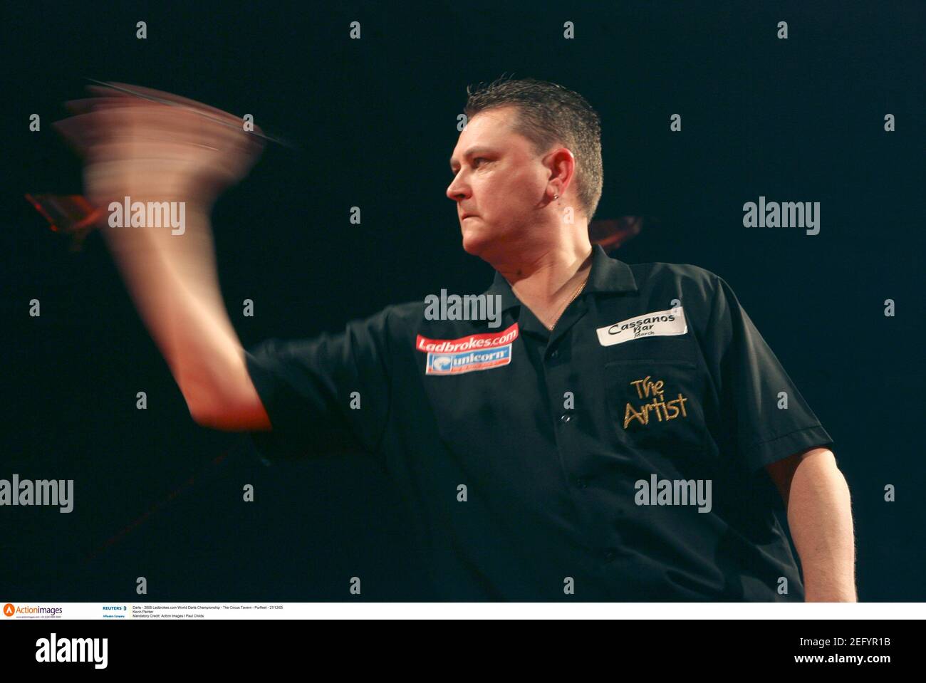 Kevin painter darts hi-res stock photography and images - Alamy