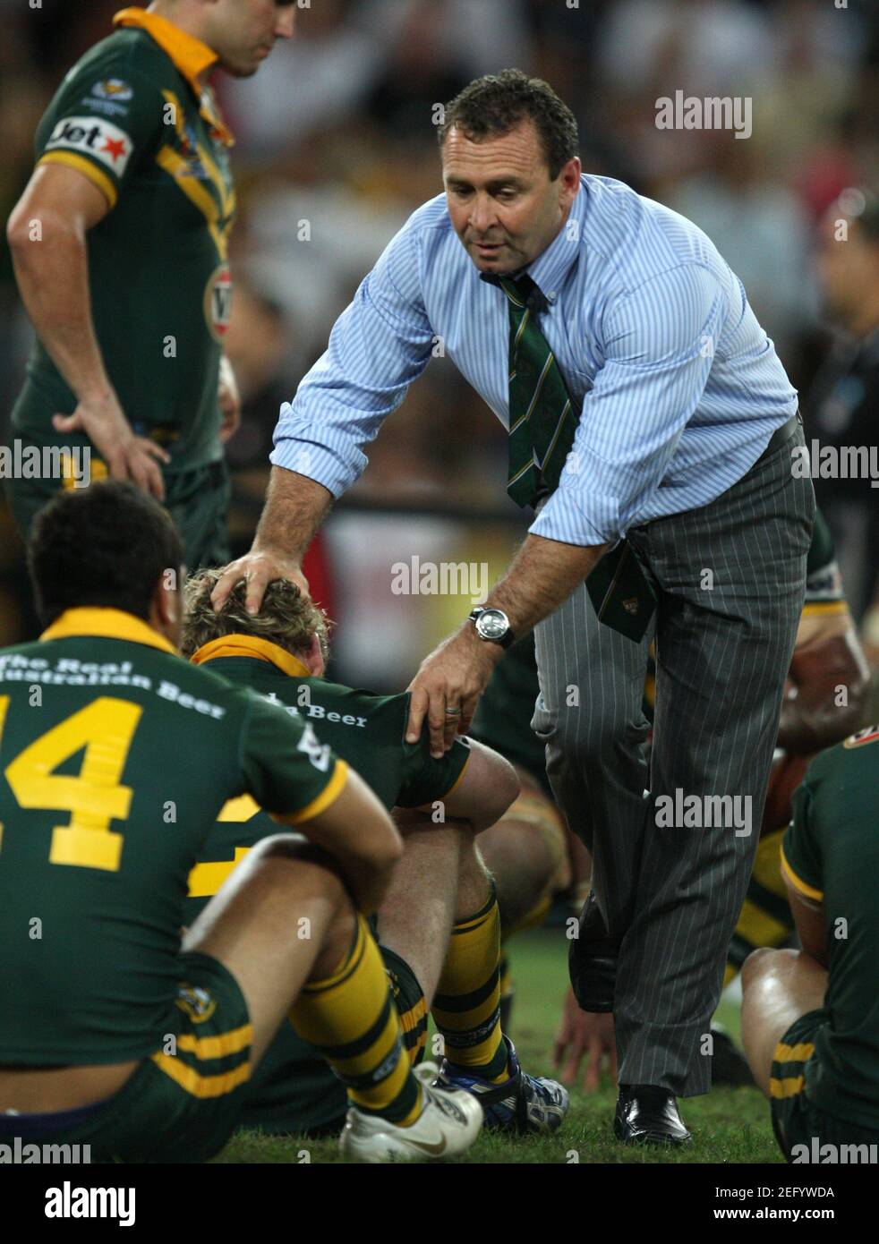 Rugby league australia coach players hi-res stock photography and ...