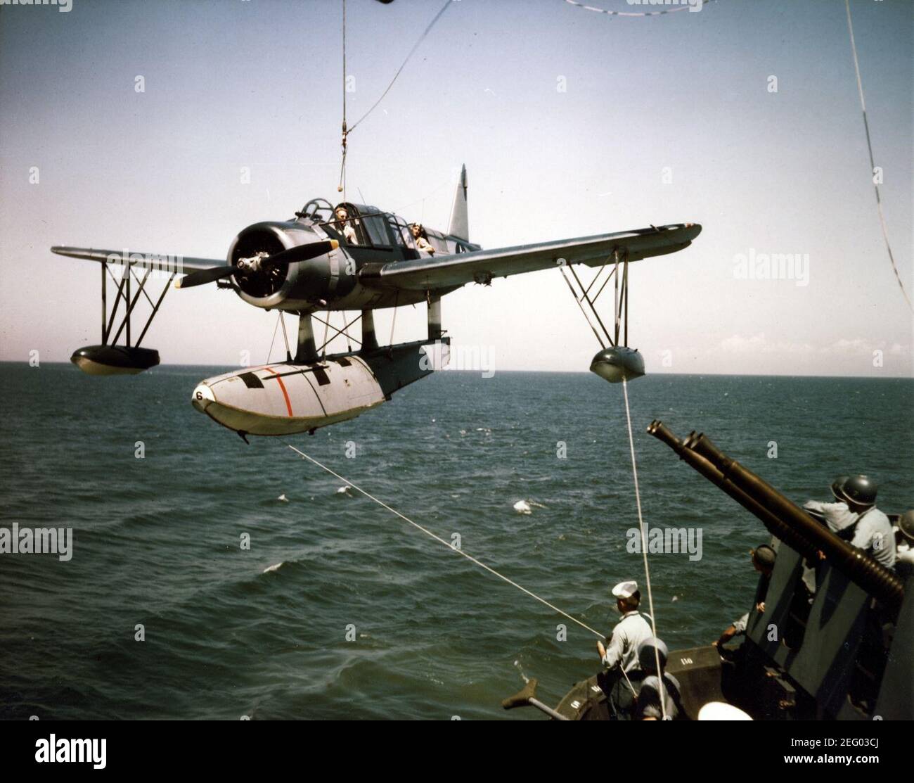 OS2U is hoisted aboard USS Missouri (BB-53) in 1944 Stock Photo - Alamy