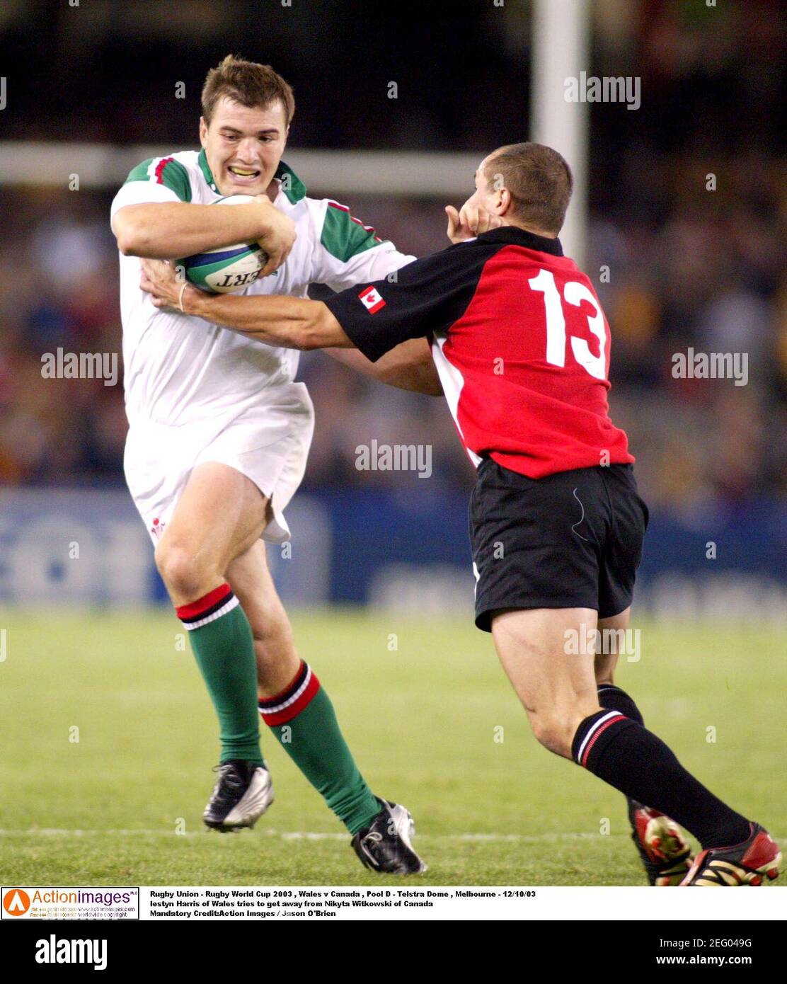 Sport rugby union action iestyn harris hi-res stock photography and ...