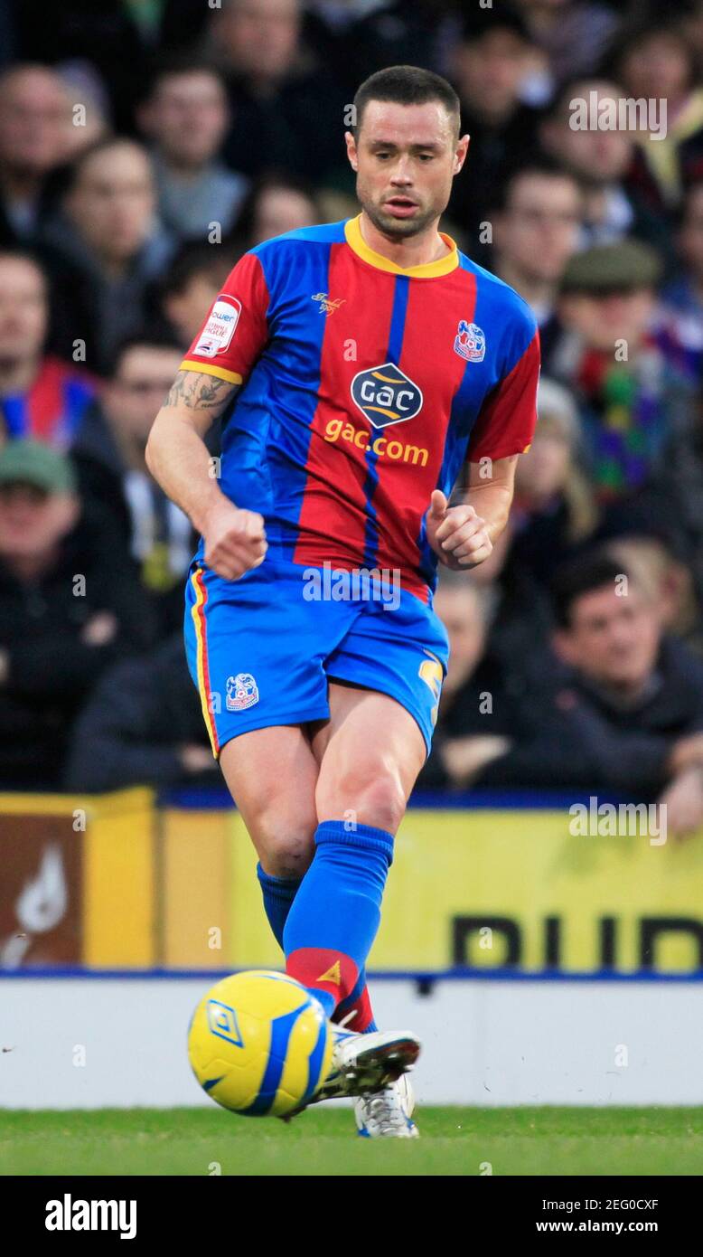 Damien delaney fa cup hi-res stock photography and images - Alamy