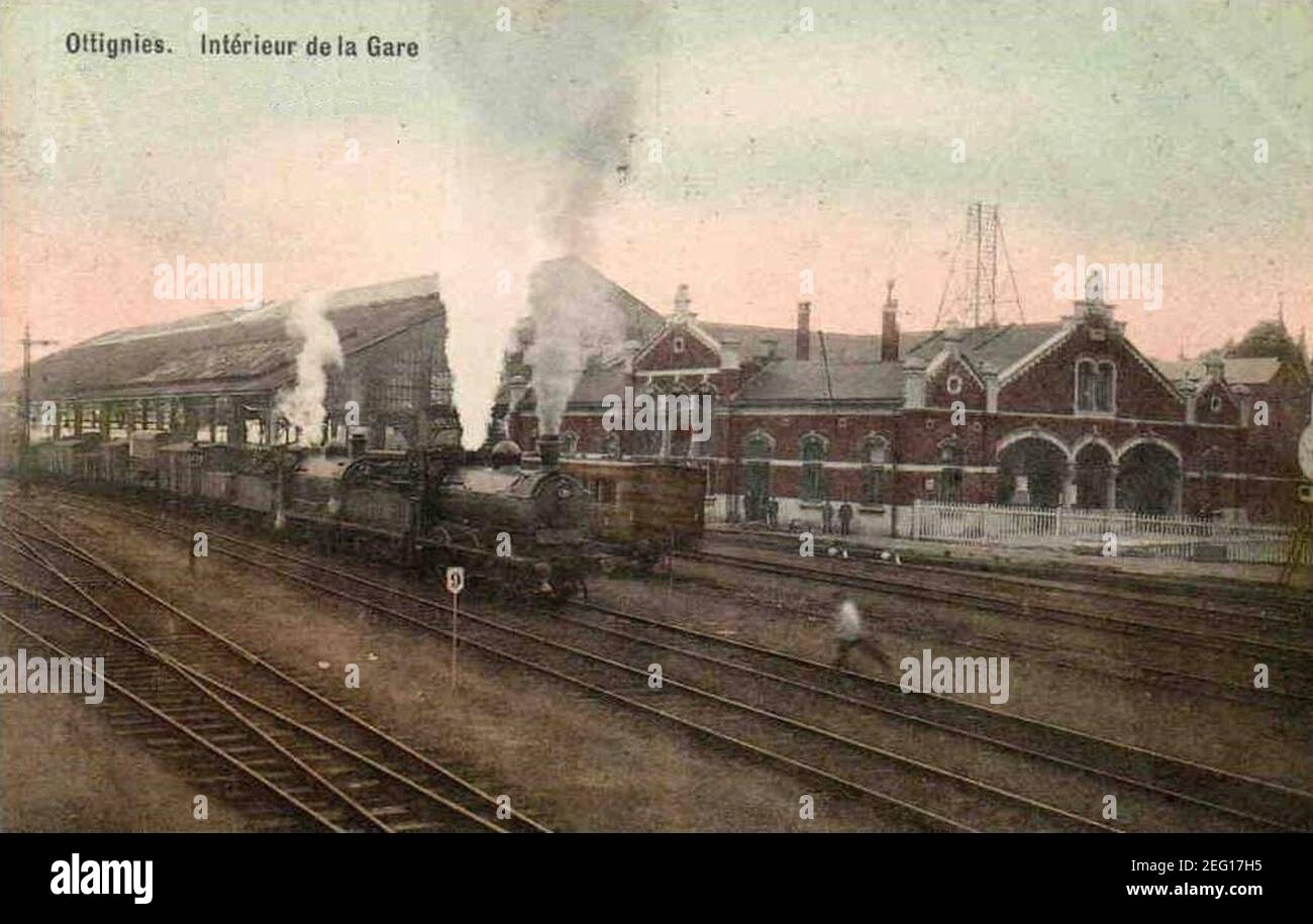 Trains 1910 hi-res stock photography and images - Alamy