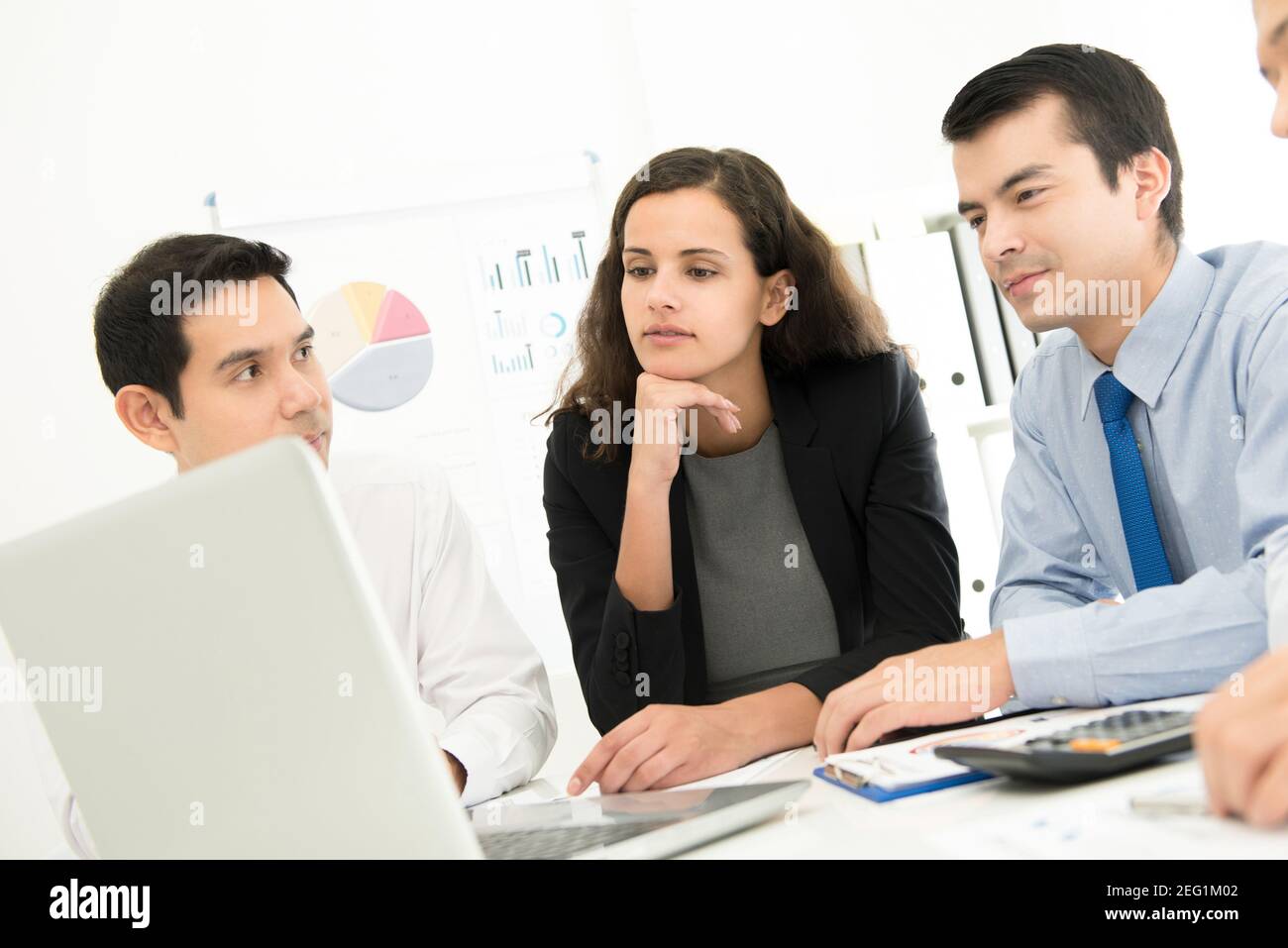 Professional meeting table hi-res stock photography and images - Alamy