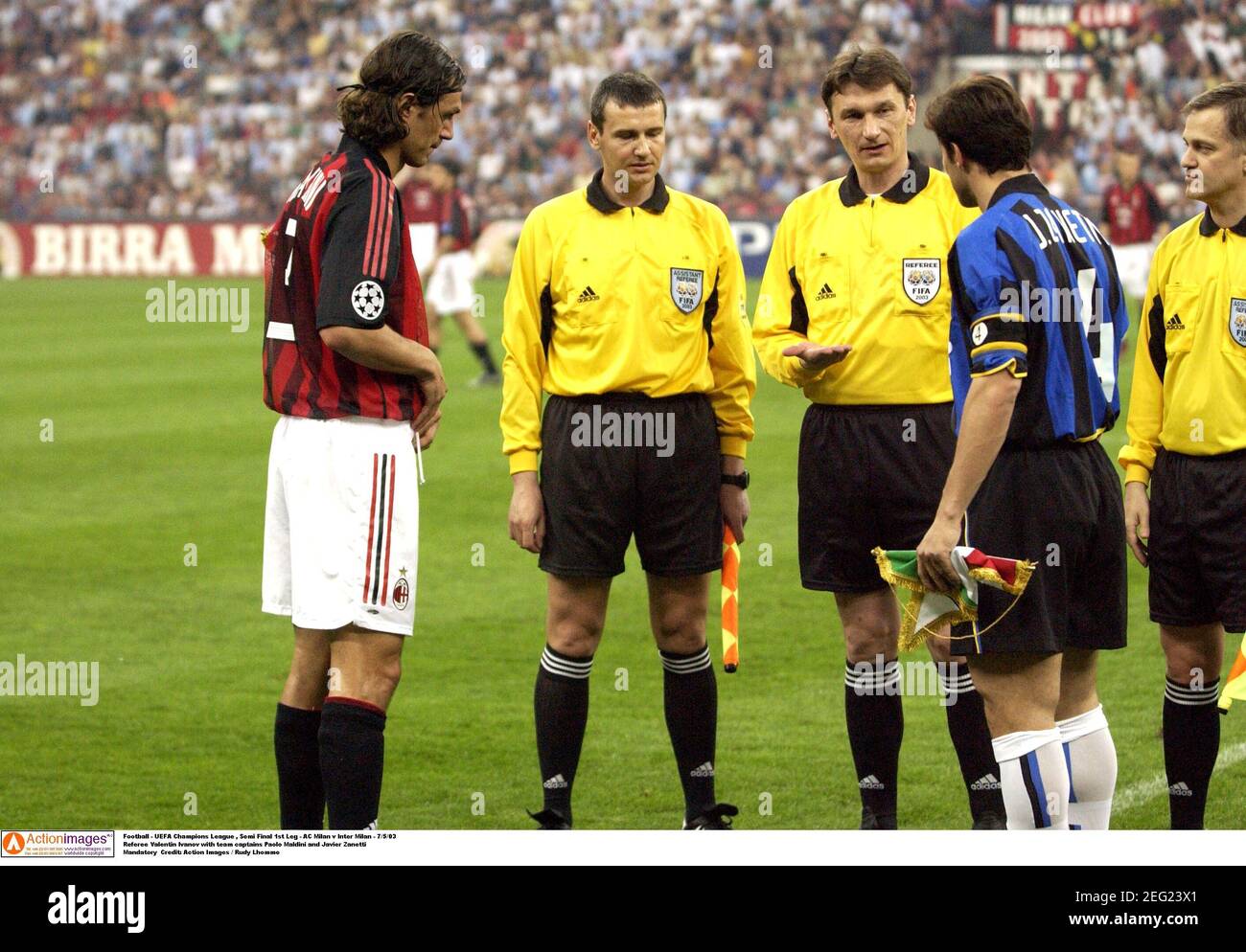 Inter Valentin High Resolution Stock Photography and Images - Alamy