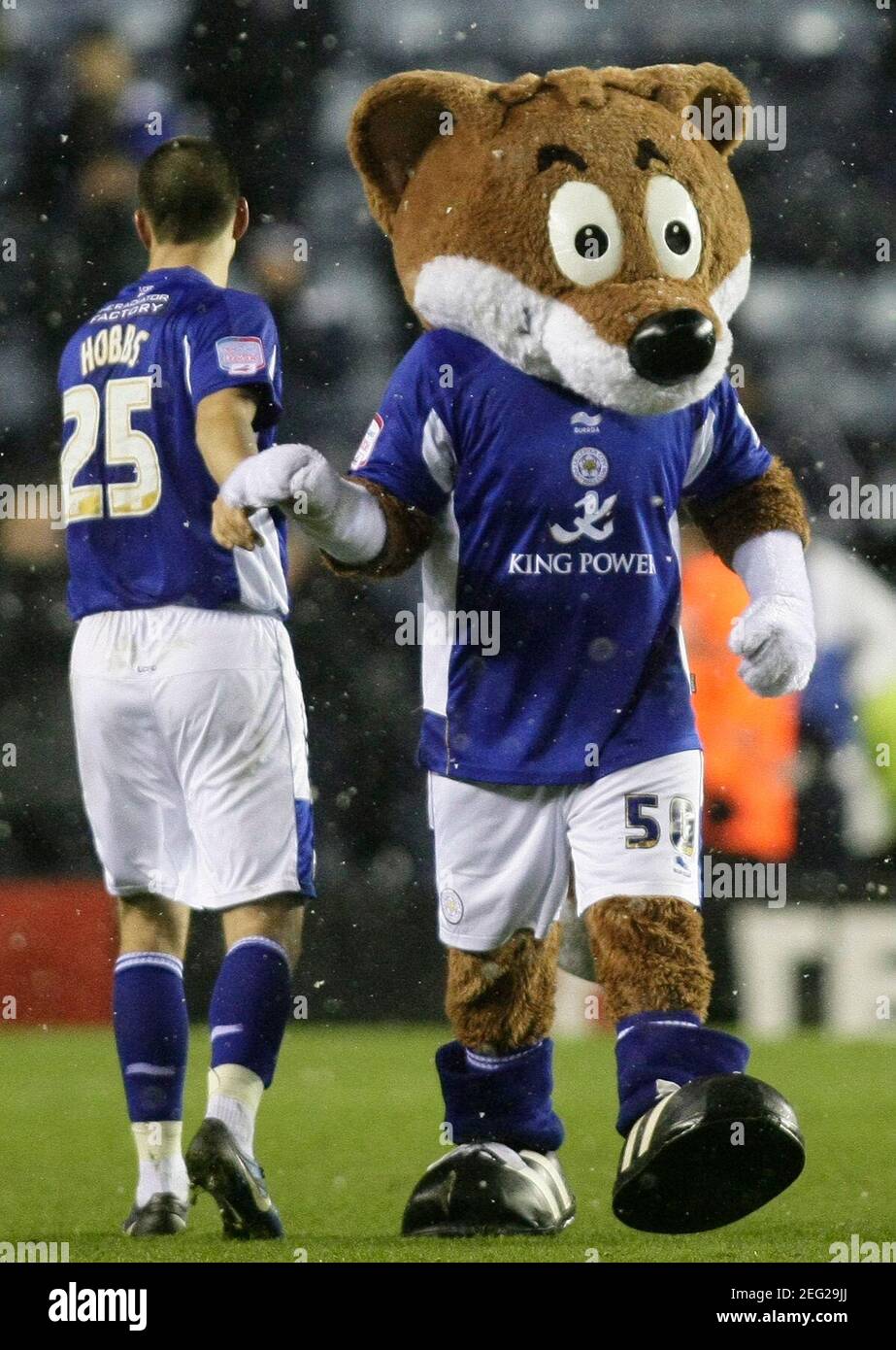Nottingham Forest Mascot High Resolution Stock Photography and Images ...