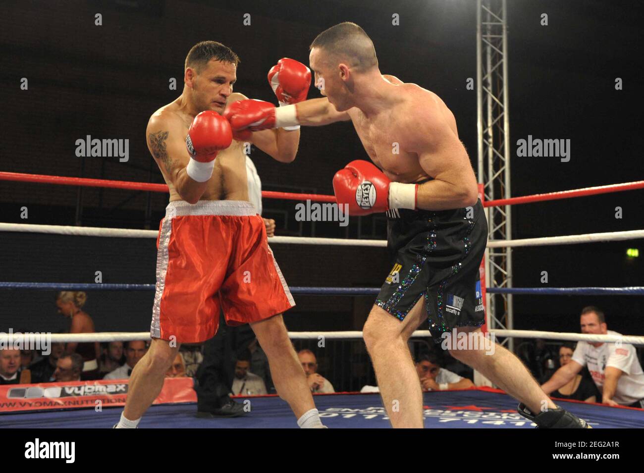 Boxing Oldham Action High Resolution Stock Photography and Images - Alamy