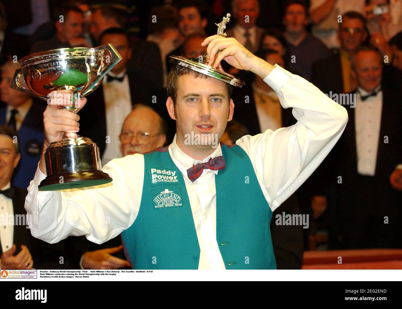Winning embassy world snooker championship final crucible hi-res stock ...