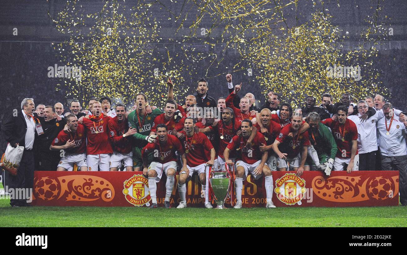 Manchester united trophy moscow hi-res stock photography and images - Alamy