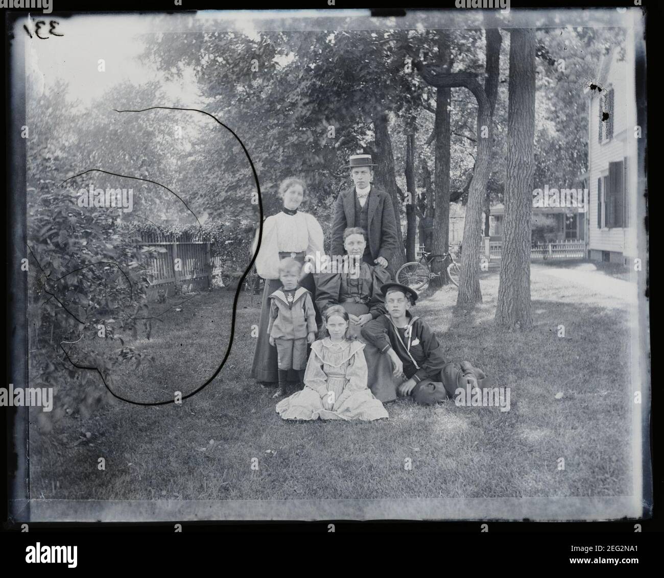 Our family taken in summer of 1898 Stock Photo - Alamy