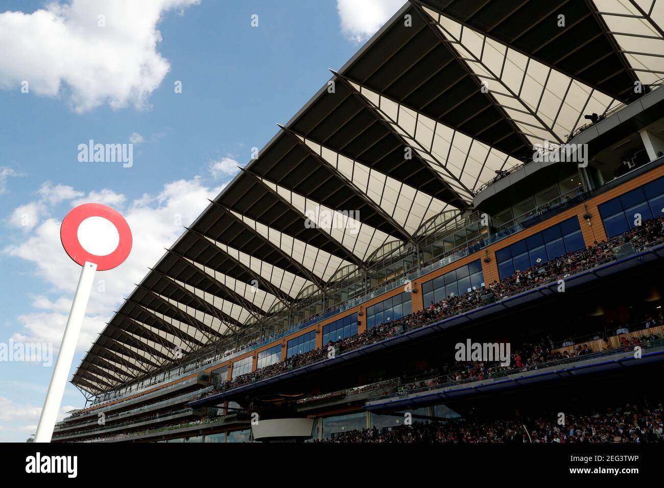 General view of the grandstand during royal ascot hi-res stock ...