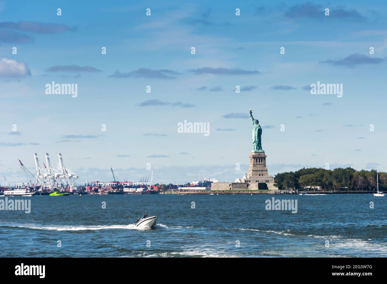 Statue of Liberty in Upper New York Bay, USA Stock Photo - Alamy
