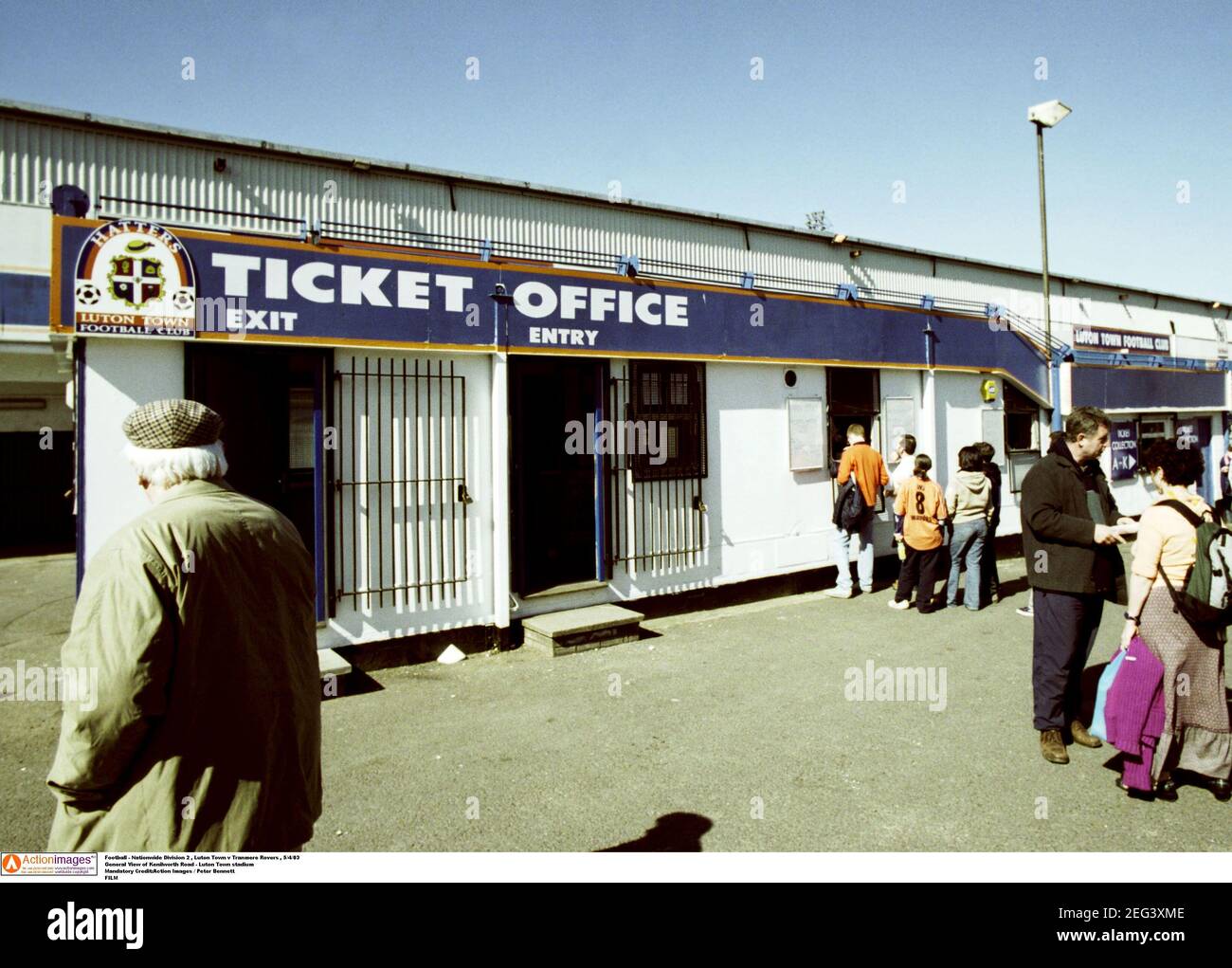 Luton town stadium hi-res stock photography and images - Alamy