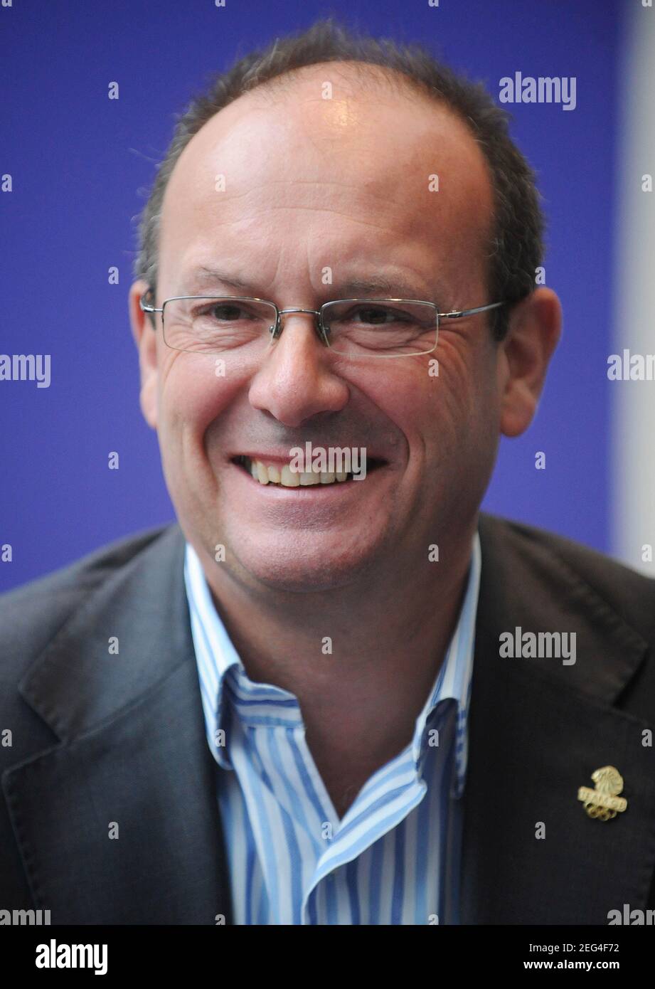 Paul mears torch hi-res stock photography and images - Alamy