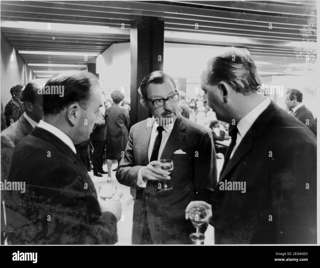 Alan whicker hi-res stock photography and images - Alamy