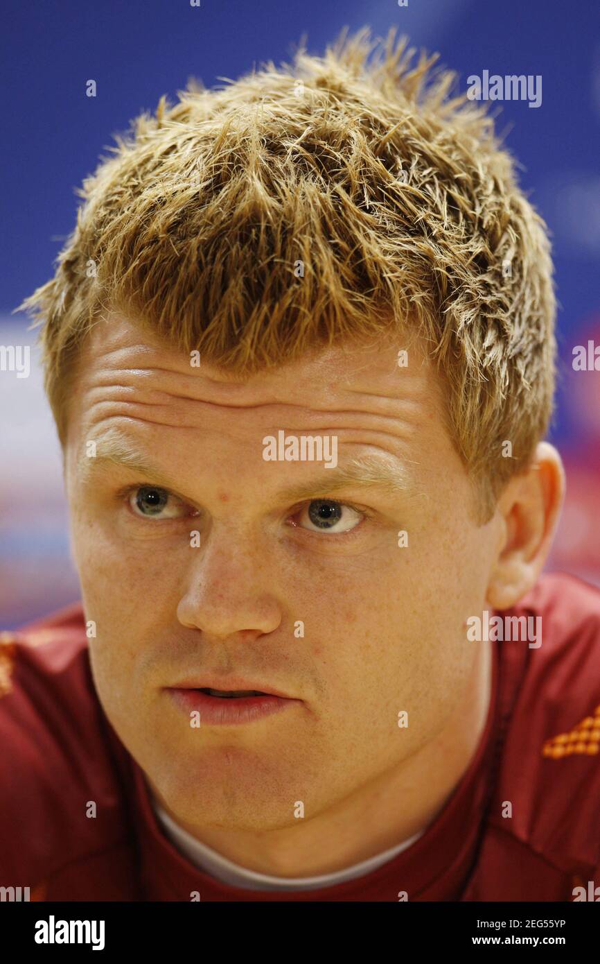 John arne riise roma hi-res stock photography and images - Alamy
