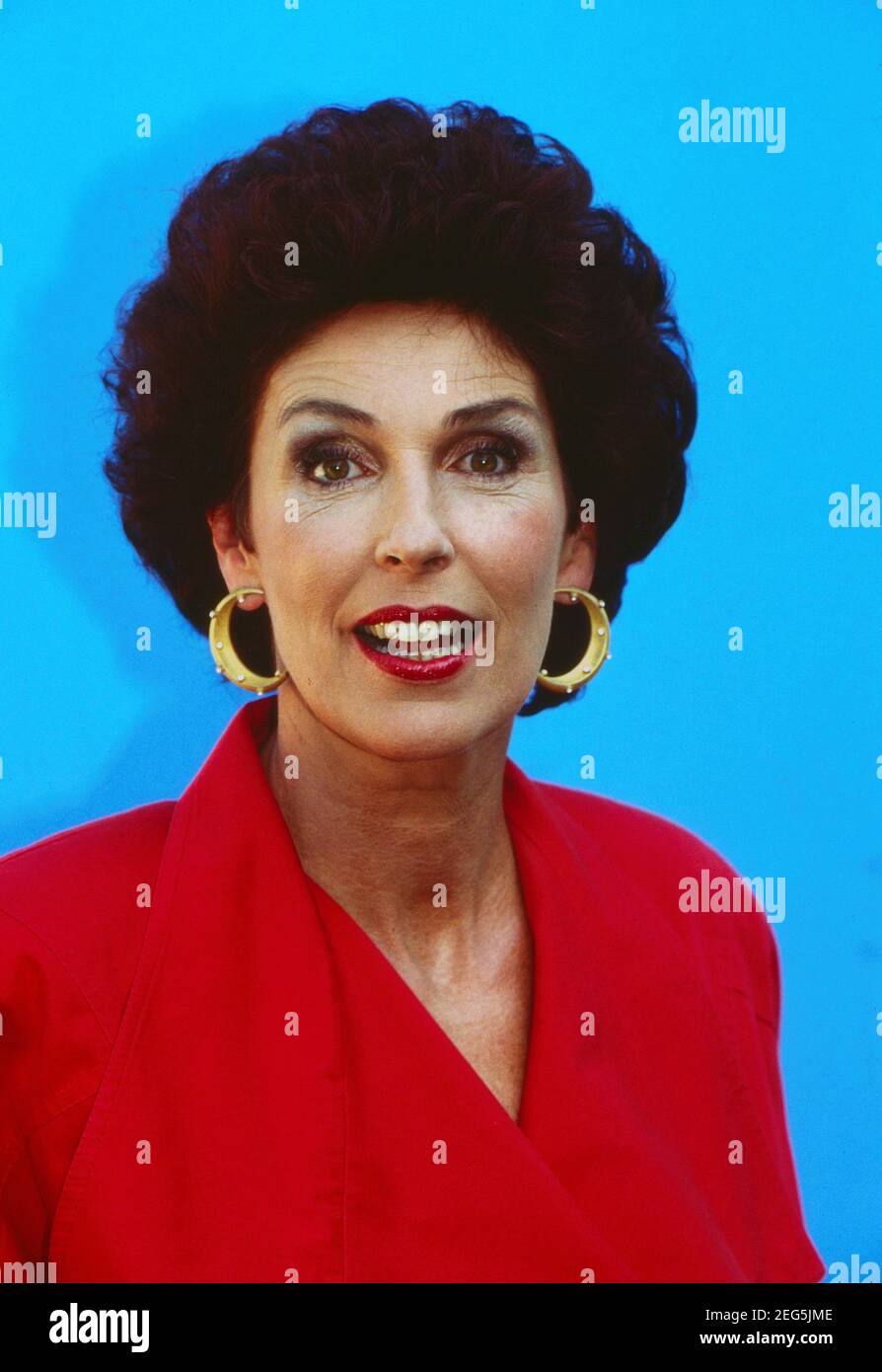 Erika Berger, deutsche Fernsehmoderatorin, Autorin und Sexualberaterin ...