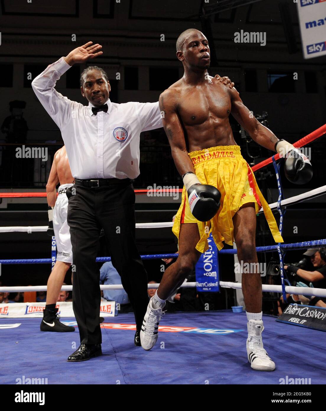 10 Count Boxing High Resolution Stock Photography and Images - Alamy