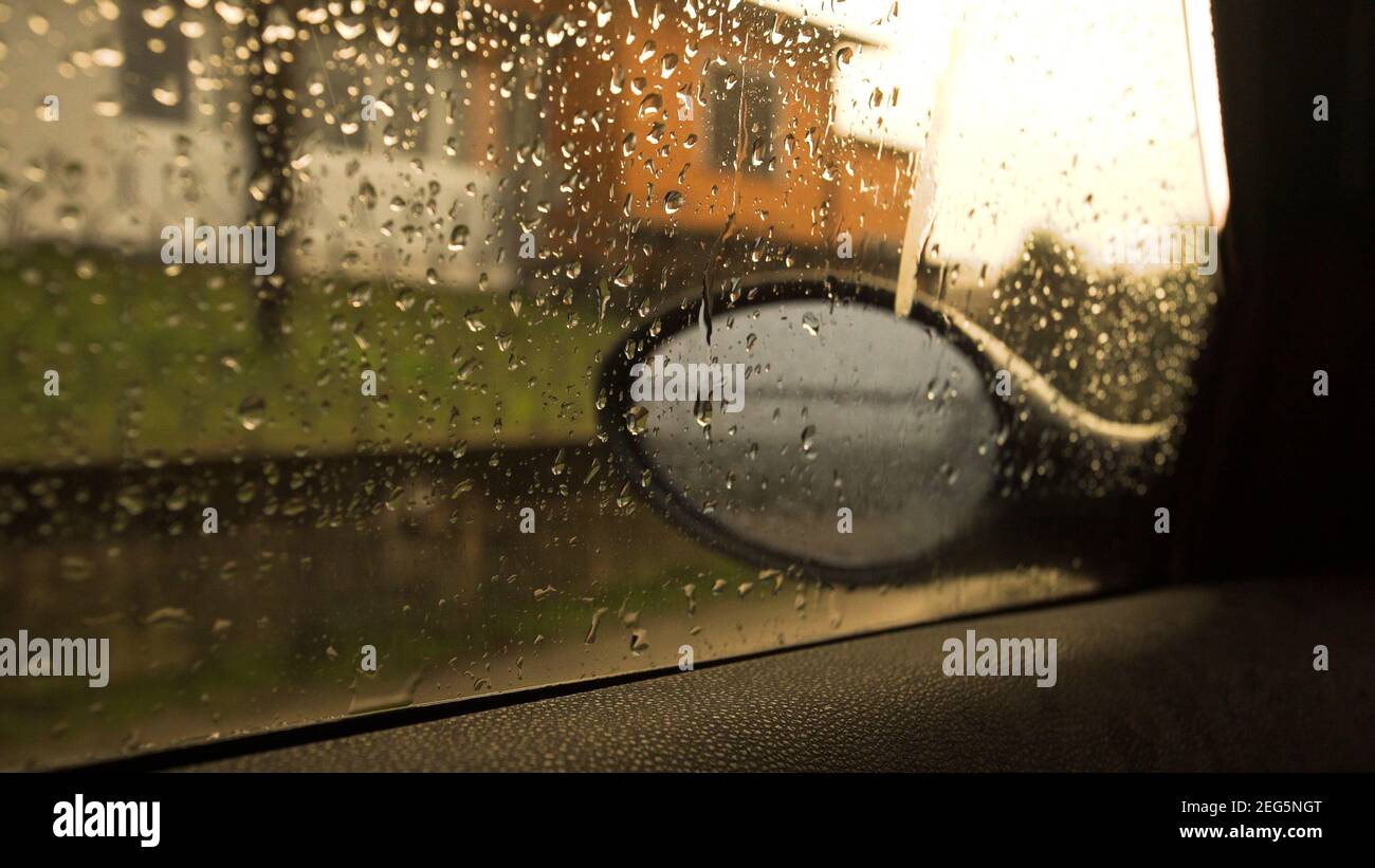 Rearview mirror eyes hi-res stock photography and images - Alamy