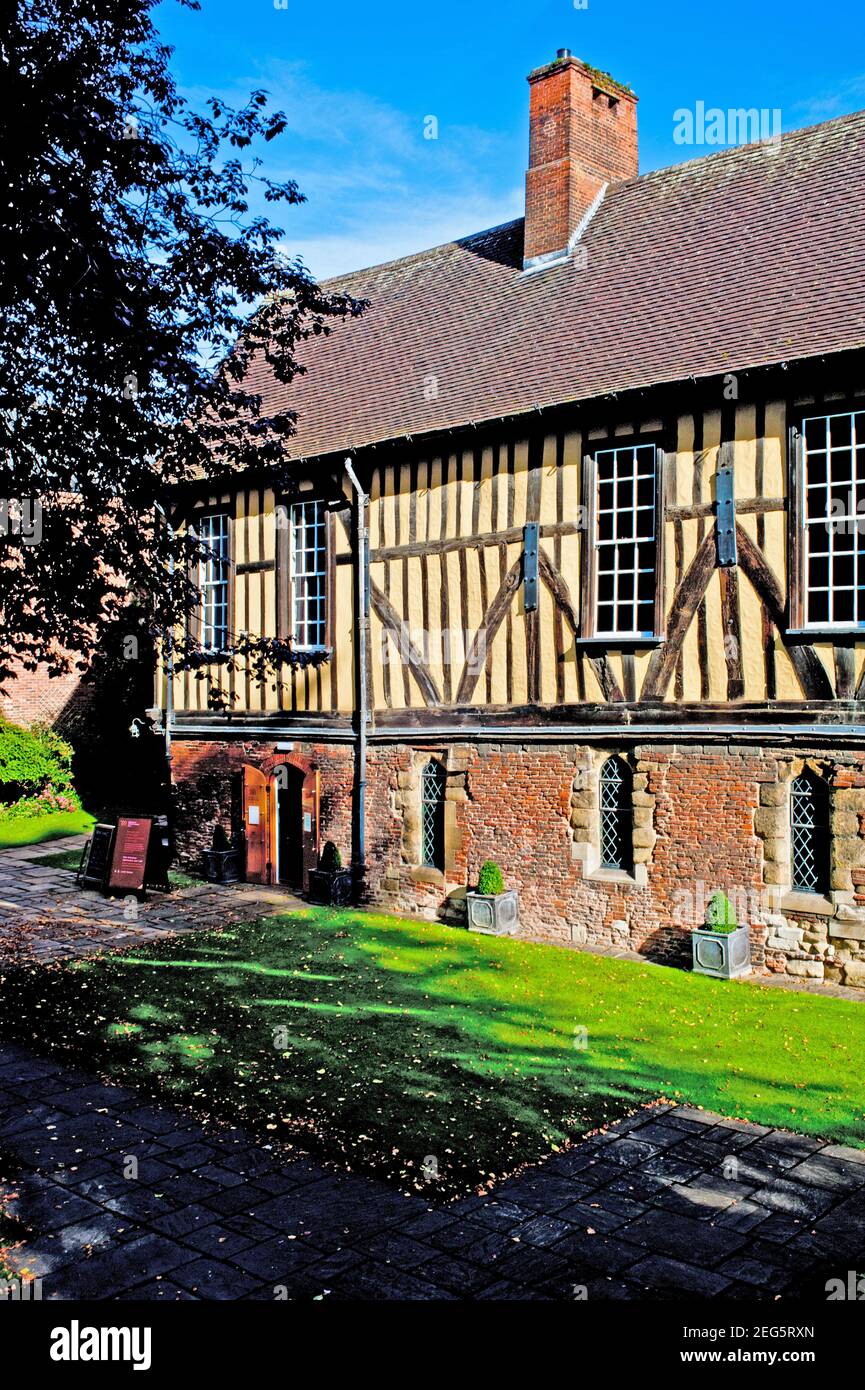 Piccadilly york hi-res stock photography and images - Alamy