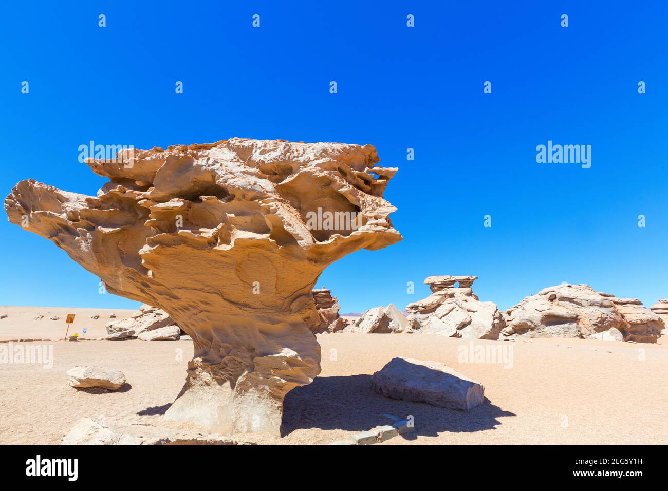 Arbol de piedra - Stone tree rock formation in Bolivia (Arbol de Piedra ...