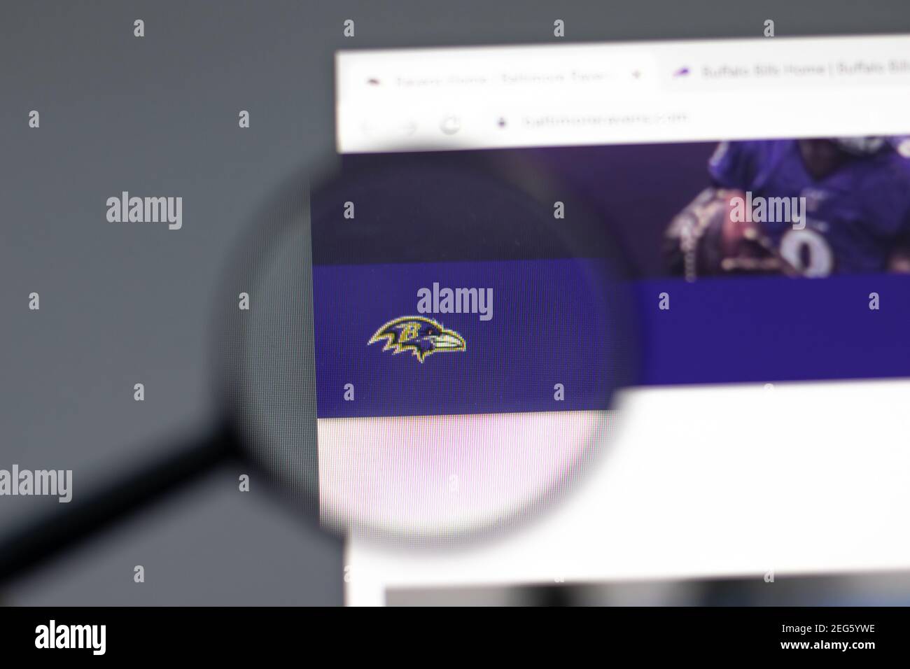 Baltimore ravens logo icon hi-res stock photography and images - Alamy