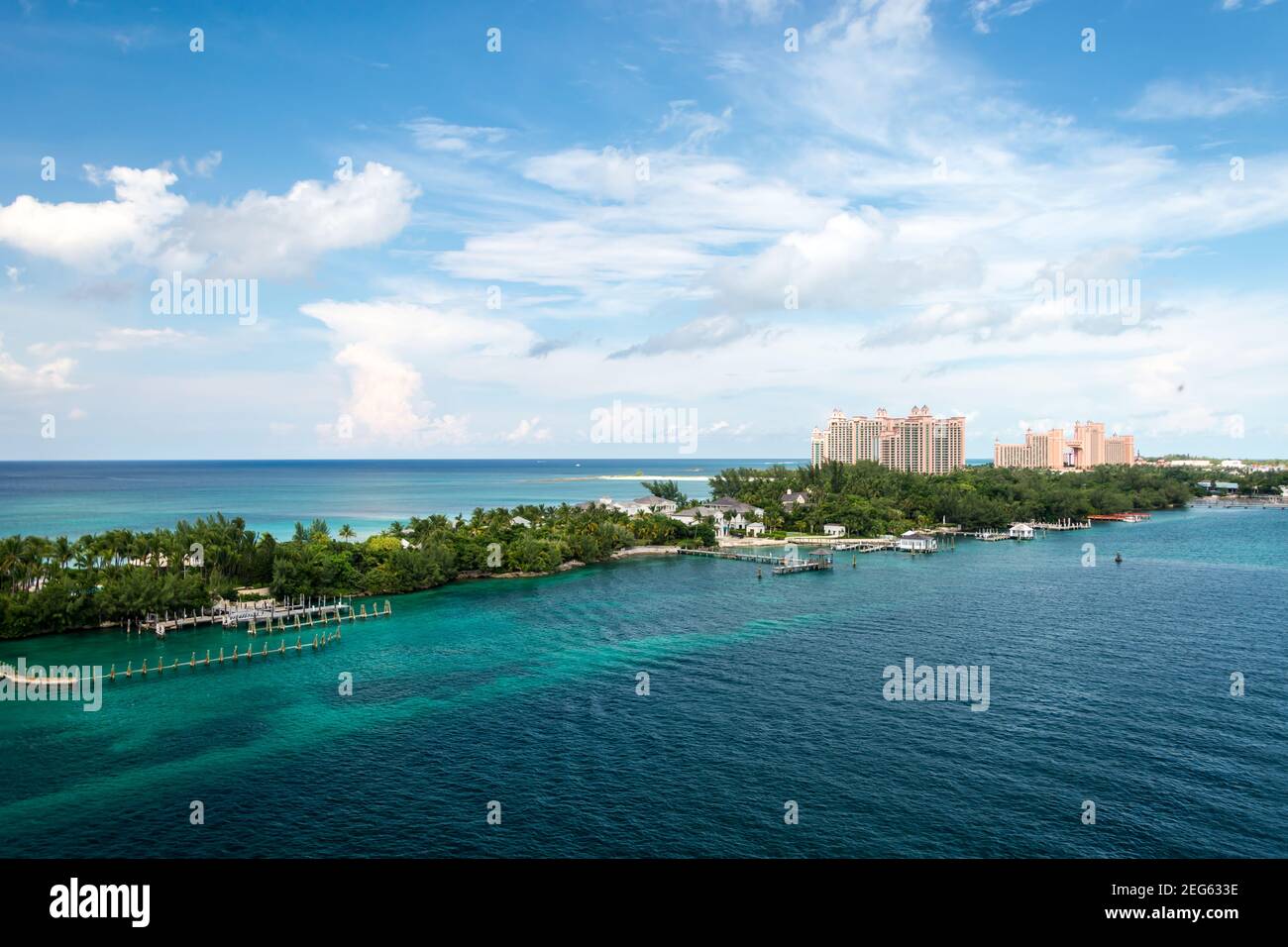 Nassau bahamas water park hi-res stock photography and images - Alamy