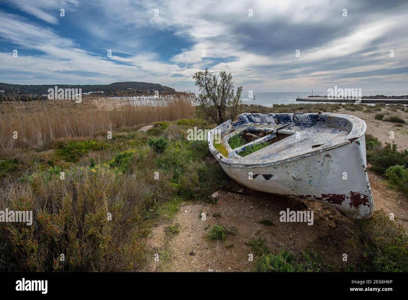 The small port of Legrena ,near Sounio,Greece Stock Photo - Alamy